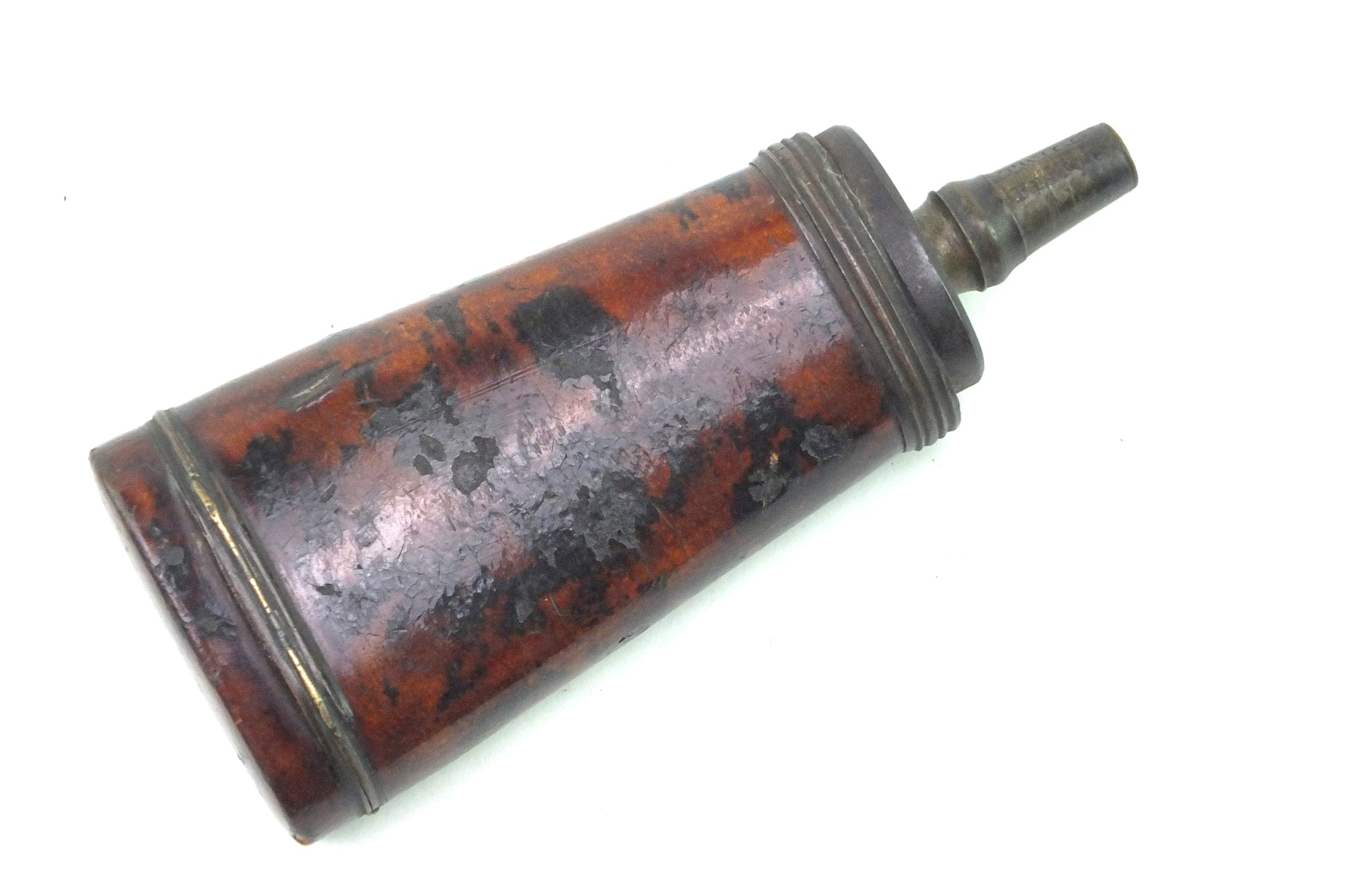 Two Way Powder Flask by Twigg. very early & rare. SN 8981 – West Street ...